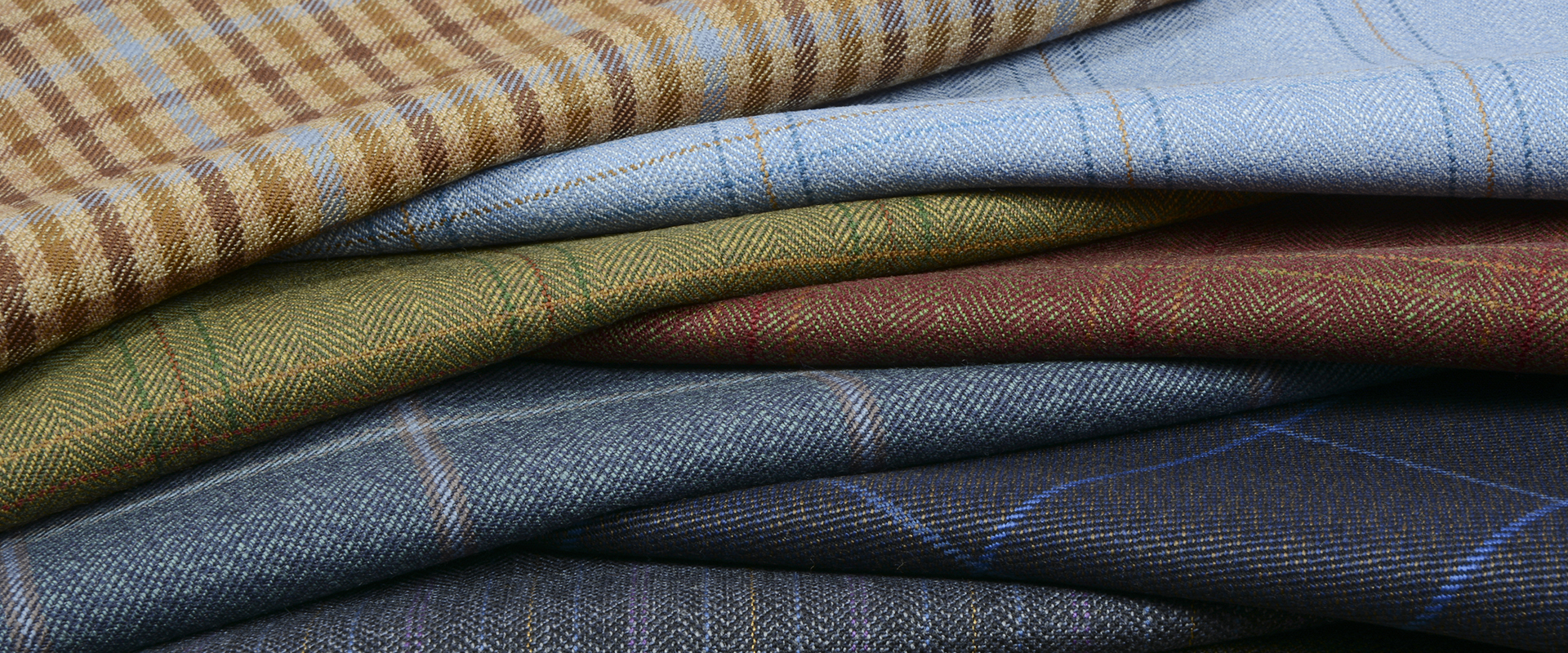 Bookster - Specialising in Custom Tailored Tweed Jackets & Tweed Suits.