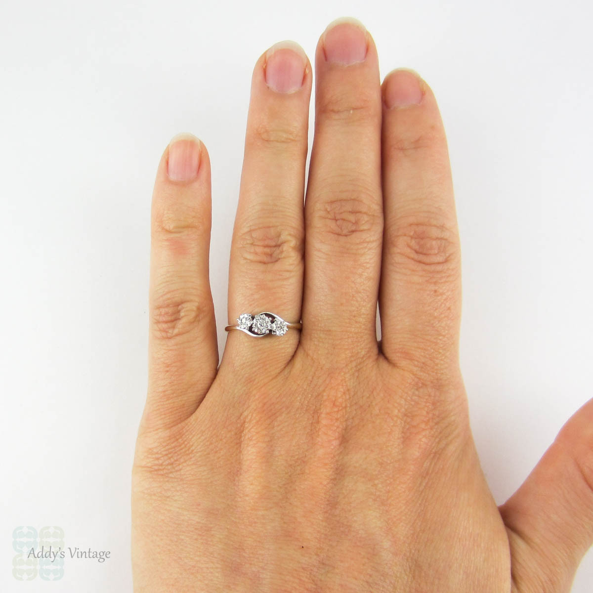 Vintage Diamond Three Stone Engagement Ring, Twist Style Trilogy Ring ...